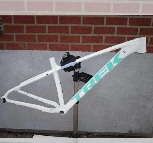 Trek marlin 5 рама 29 М