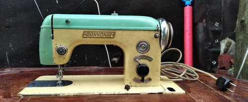 Продается швейная машинка pannonia