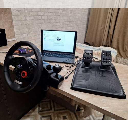 Руль logitech driving force gt 900гр, комплект