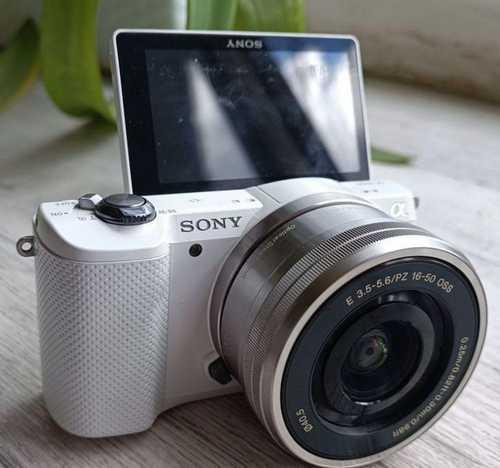 Sony a5000