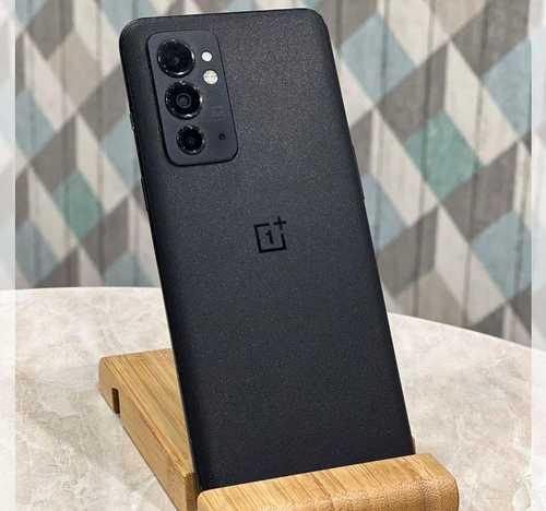 OnePlus 9RT, 8/256 ГБ