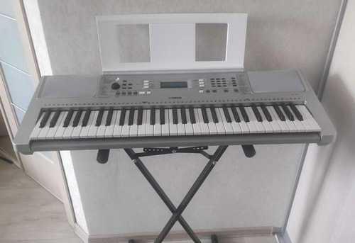 Синтезатор yamaha ypt 370 (на гарантии)