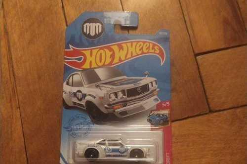 Hot wheels mazda rx 3