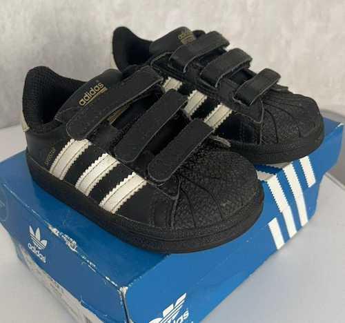 Кроссовки adidas superstar 21 р-р оригинал