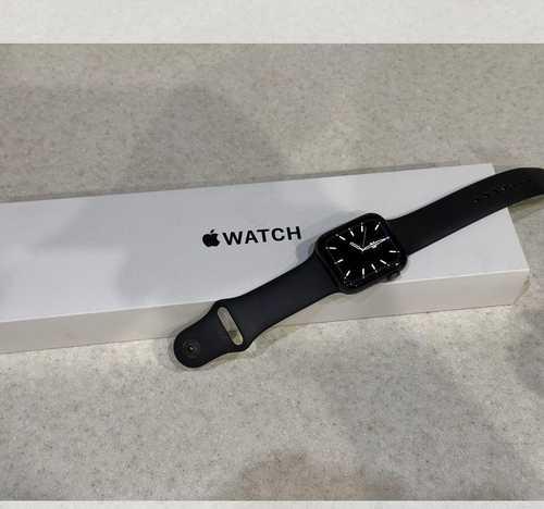 Часы apple watch se 44 mm