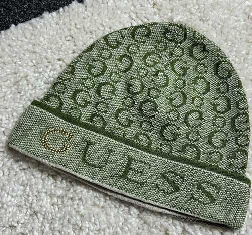 Шапка Guess