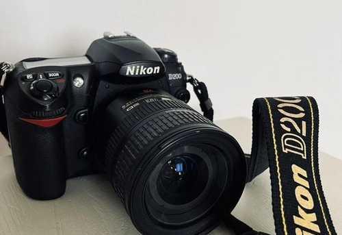 Nikon D200 + Nikon Nikkor AF-S 24-120mm