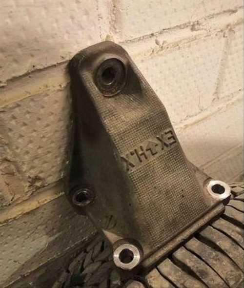 Кронштейн крепления двигателя 2jz-ge 1jz-ge