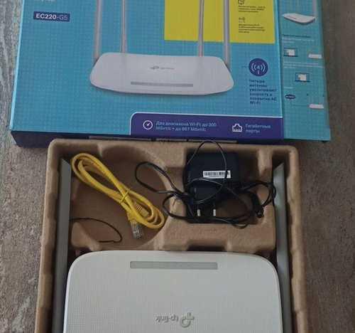 WiFi роутер tp-link EC220-G5