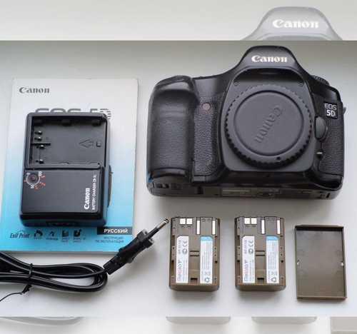 Фотоаппарат Canon EOS 5D полный кадр