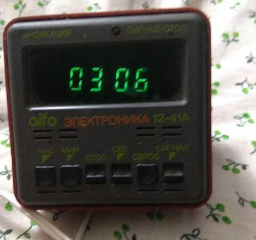 Часы электроника 12-41 а