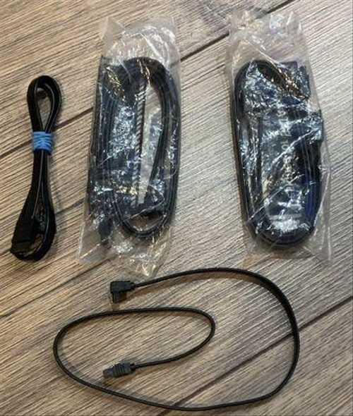 Новые SATA кабеля черного цвета