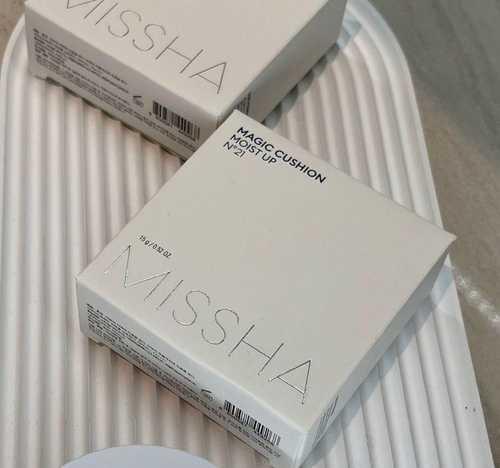 Missha Тональный кушон с увлажняющим эффектом