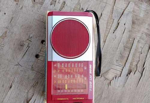 Радиоприемник СССР новый Вега рп-241-1 вишневый