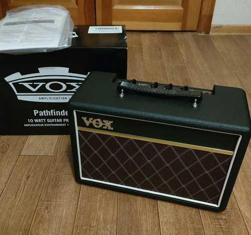 Гитарный комбоусилитель Vox Pathfinder 10