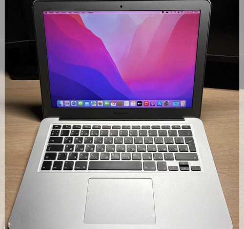MacBook Air 13 (2017), 128 ГБ, Core i5, 1.8 ГГц, RAM 8 ГБ, Intel HD Graphics 6000
