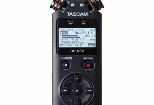 Рекордер Tascam DR-05X