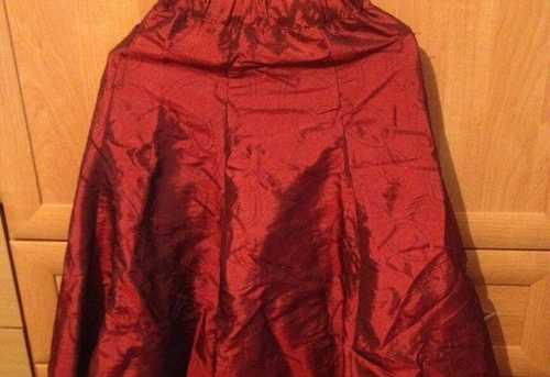 Продаю темно-бордовую юбку