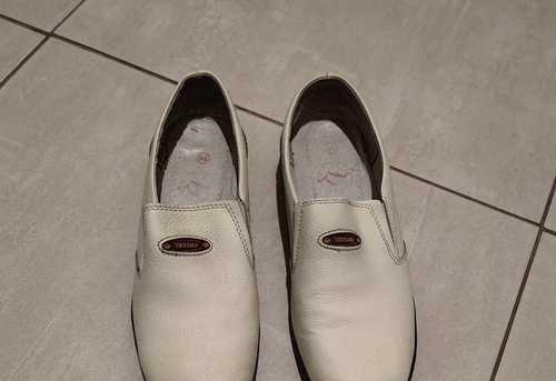 Туфли и сандалии женские р 37