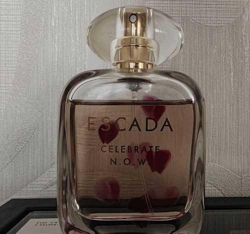 Escada selebrate now 80 мл оригинал