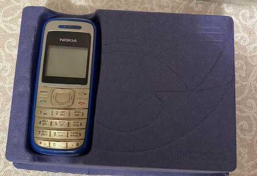 Nokia 8210