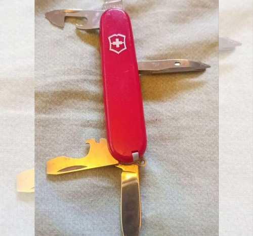 Швейцарский нож victorinox officier suisse