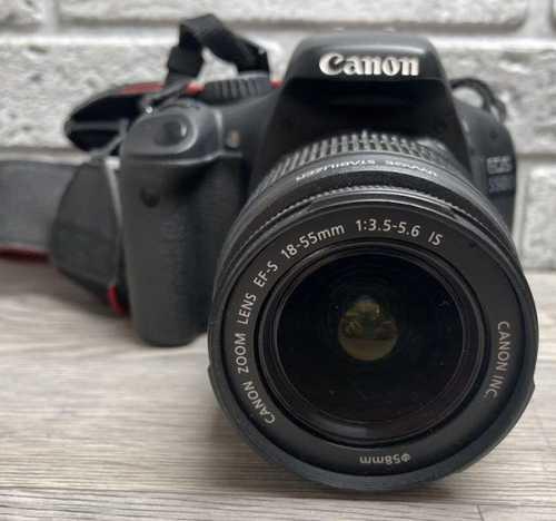 Фотоаппарат Canon EOS 550D Kit