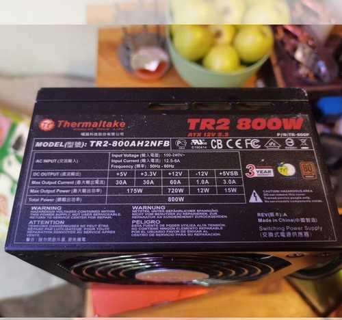 Блок питания thermaltake tr2 800w