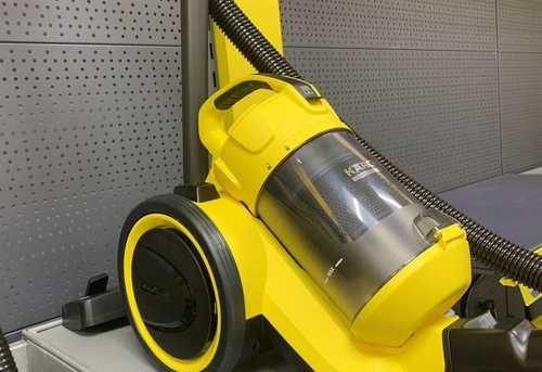 Пылесос сухой уборки Karcher VC 3