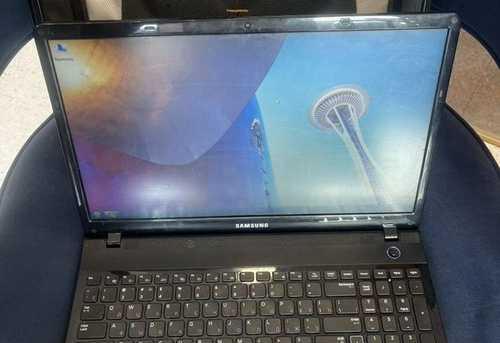 Очень крутой Ноутбук Samsung 300Е