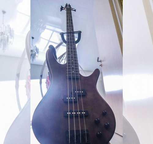 Бас-гитара ibanez GSR200B-WNF