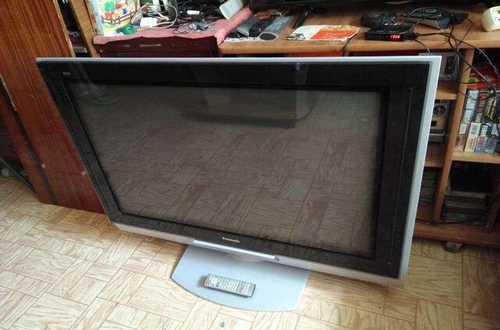 Panasonic 42"(106см)