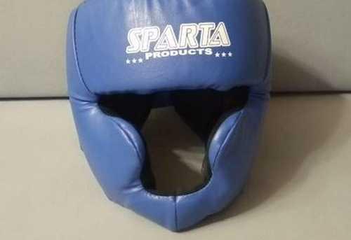 Боксерский шлем, боксёрские перчатки