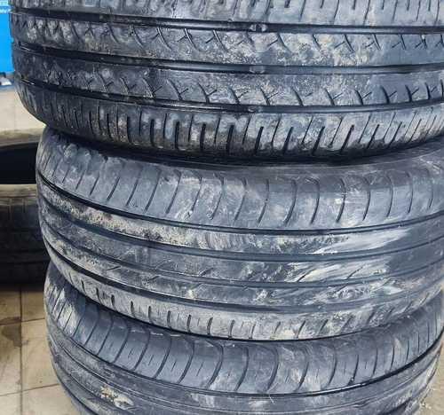 Шины Yokohama Bluearth бу 195/60 r15 4шт