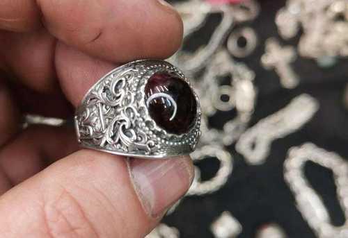 Перстень с Натуральным Гранатом, серебро 925