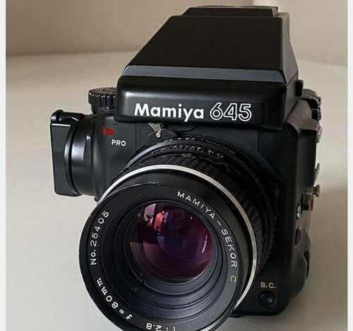 Пленочный фотоаппарат Mamiya 645 pro