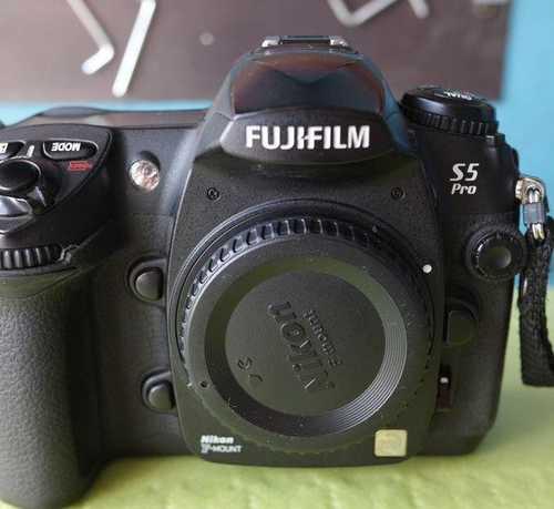 Fujifilm finepix s5 pro