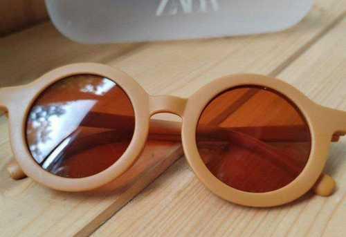 Солнцезащитные очки детские zara