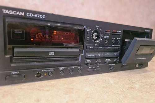 Таscam CD-A700