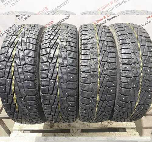 Roadstone Winguard WinSpike SUV 215/70 R16 104W