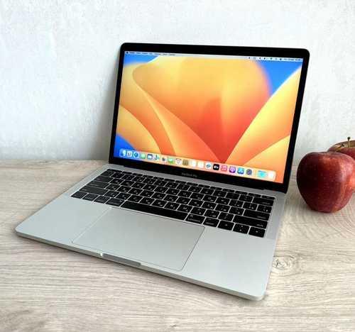 MacBook Pro 13" Mid 2017 i5 8Gb 256Gb