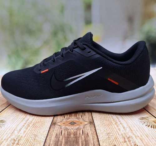 Nike Winfio 10