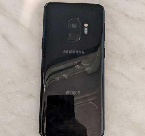 Samsung Galaxy S9, 4/64 ГБ