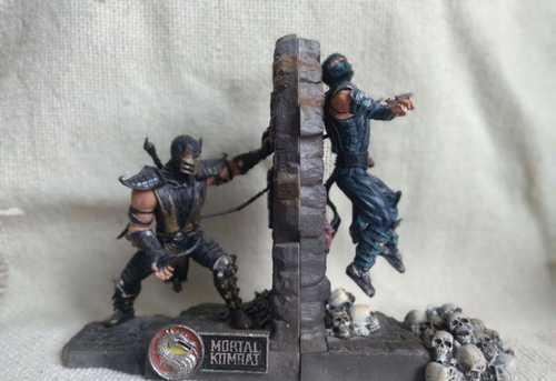 Фигурки Kollectors Edition Scorpion и Sub-Zero