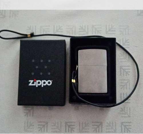 Зажигалка бензиновая zippo