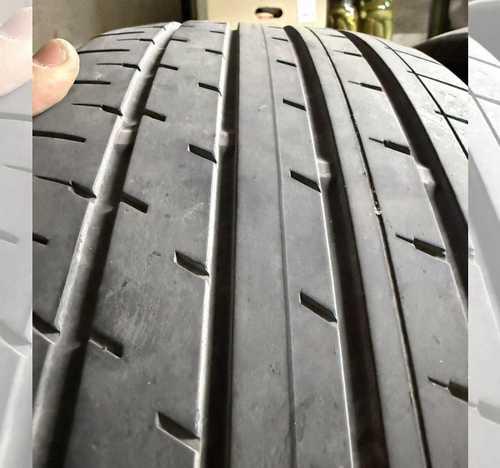 Yokohama BluEarth-XT AE61 215/65 R16 98H