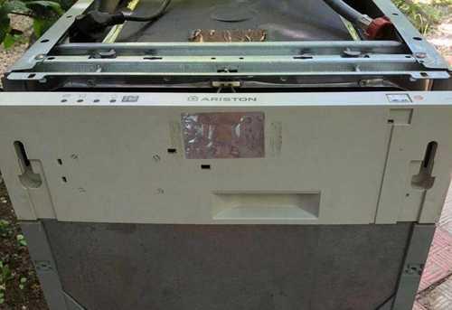 Посудомоечная машина Ariston CIs LI 420 разбор