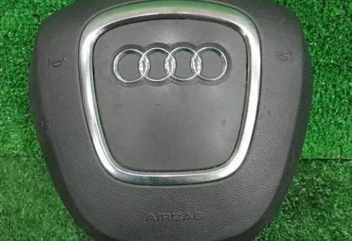Подушка безопасности в руль Audi A4 B8 cdhb