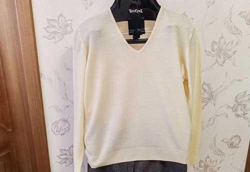 Джемпер женский шерстяной фирмы M&S на 48-50-52