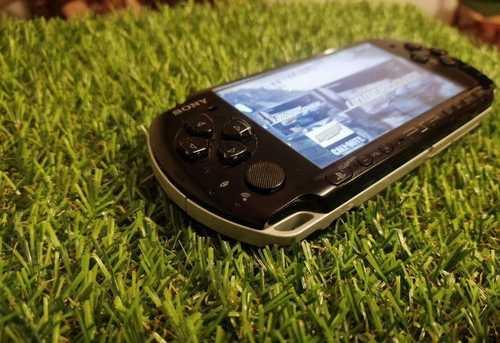 Sony PSP 3008 прошитая 8GB